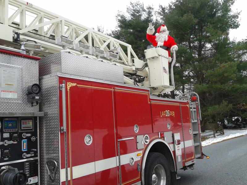 Santa Claus is coming to town! - Longwood Fire Company
